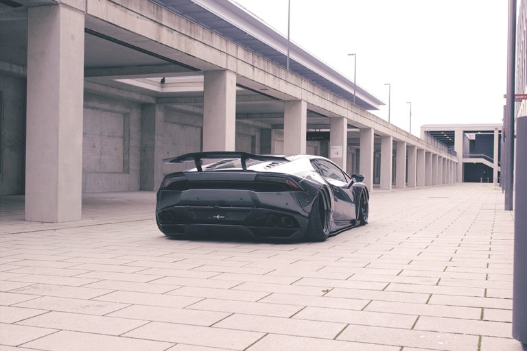 Liberty Walk | LB★WORKS Lamborghini Huracan Ver.1 Body Kit - Official Shop