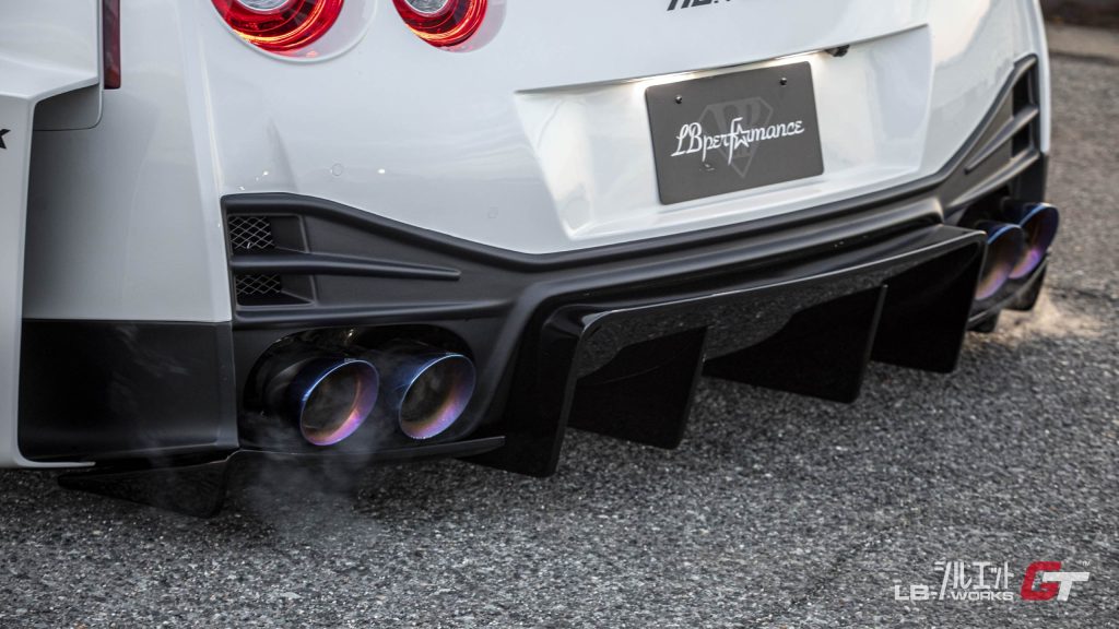 LB★Silhouette WORKS GT 35GT-RR Body Kit – Liberty Walk Shop | Official ...