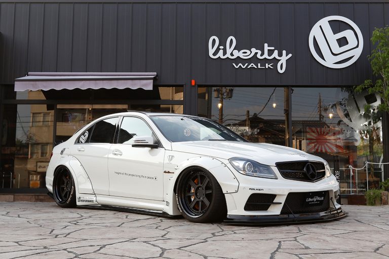 Liberty Walk | Mercedes-Benz C63 Front Bumper with Diffuser - Official Shop