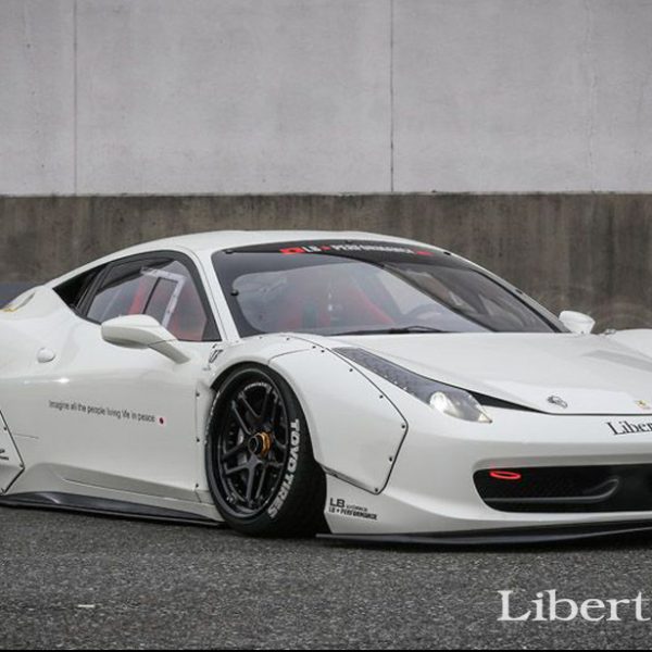 Liberty Walk Body Kits | Ferrari
