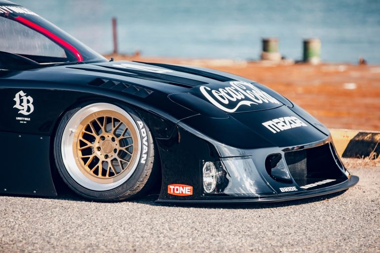 Liberty Walk | LB★Super Silhouette Mazda RX-7 FD3S Body Kit - Official Shop