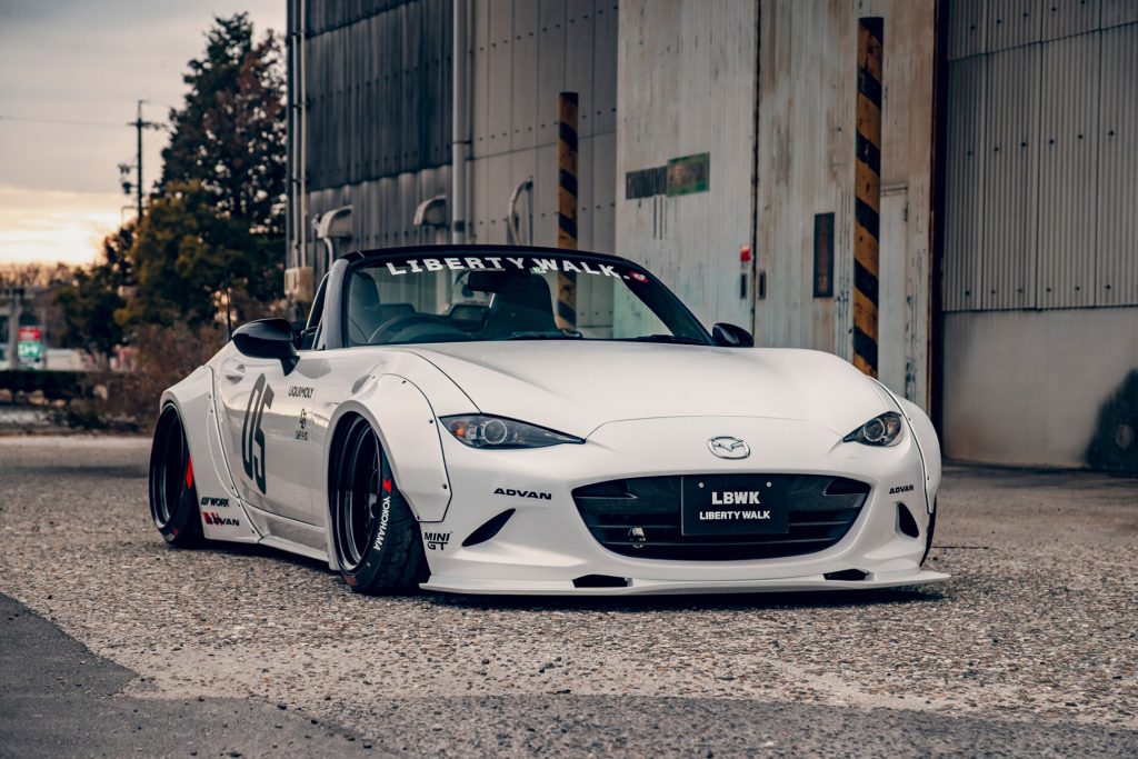 Liberty Walk Mazda Roadster ND Body Kit