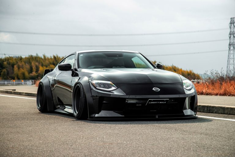 Liberty Walk RZ34 (400Z) Products - Official Shop