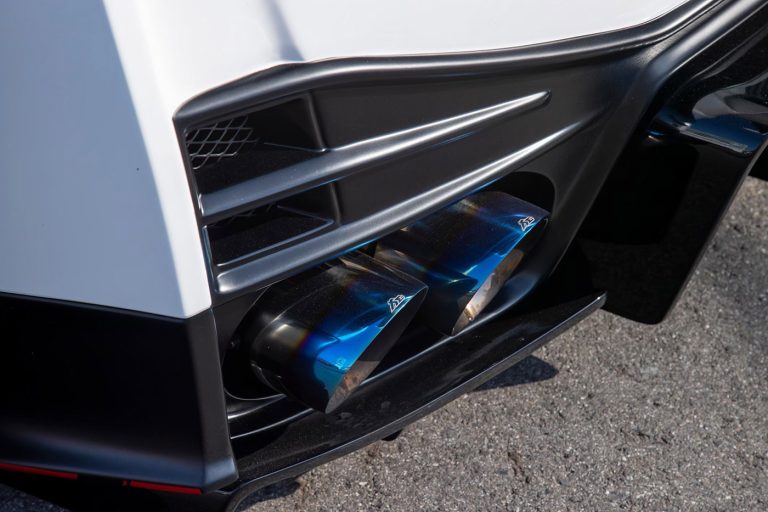 Liberty Walk Nissan R35 LB-Silhouette WORKS GT 35GT-RR – Liberty Walk ...